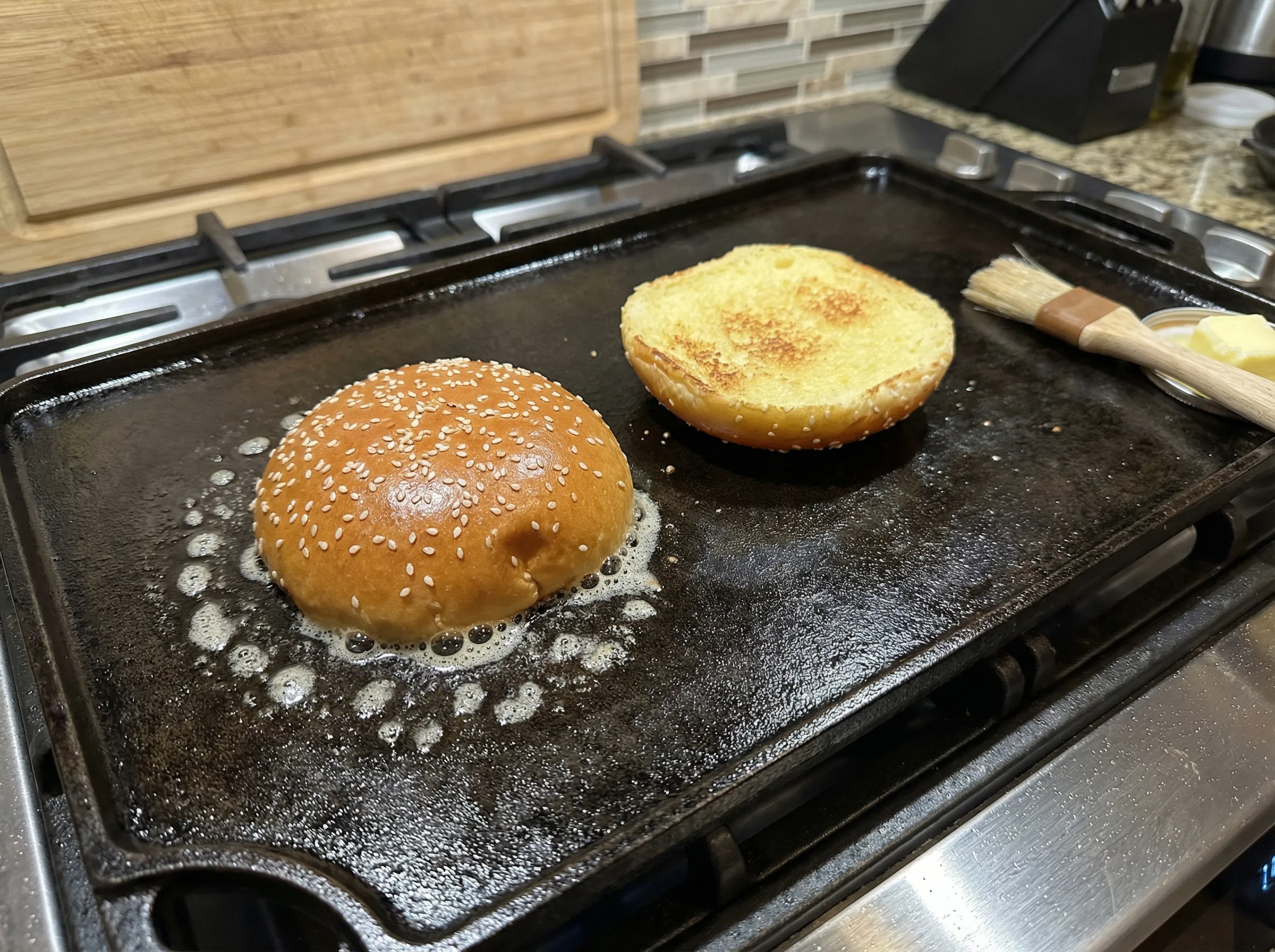 How to Toast Burger Buns Perfectly: Every Method Explained | Time for ...